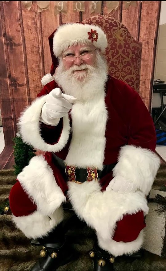 Bolton, MA-Kayla Punzel - Santa Randy